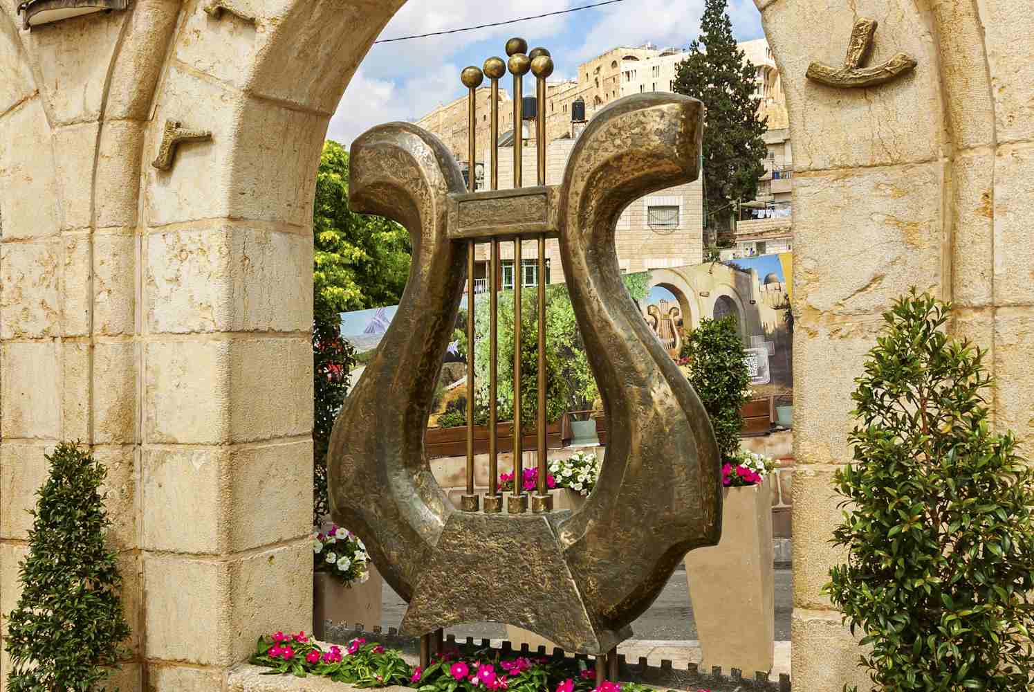 Flexibler Leier Unterricht in der Schweiz. Leier lernen im Privatunterricht